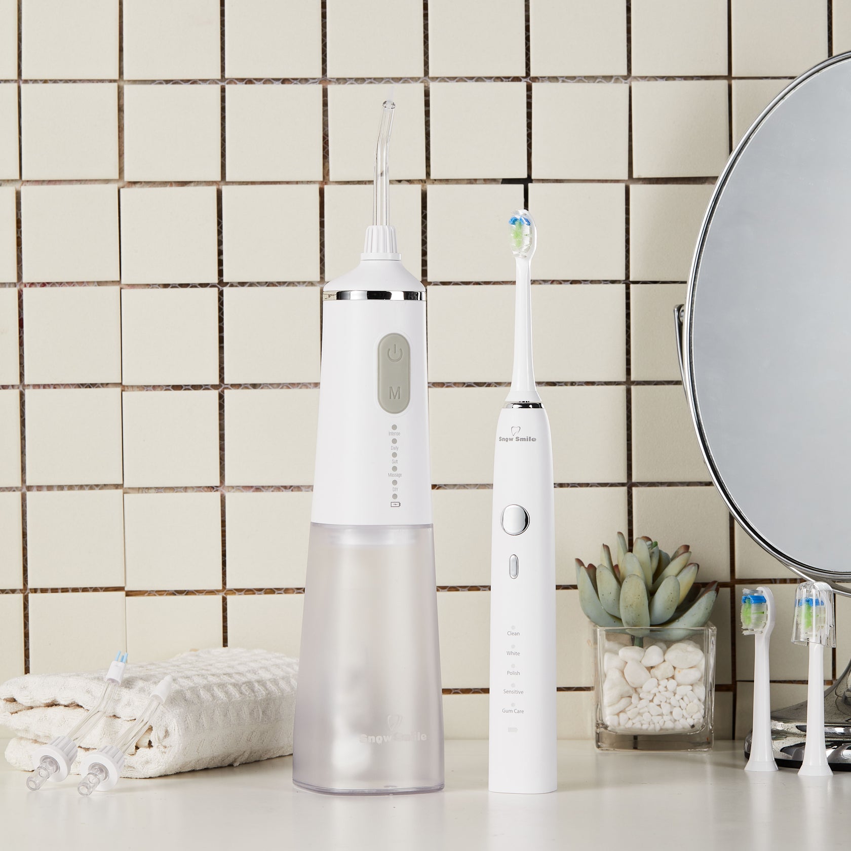 Snow Smile® Sonic elektrisk tandbørste og vandflosser – kombineret sæt